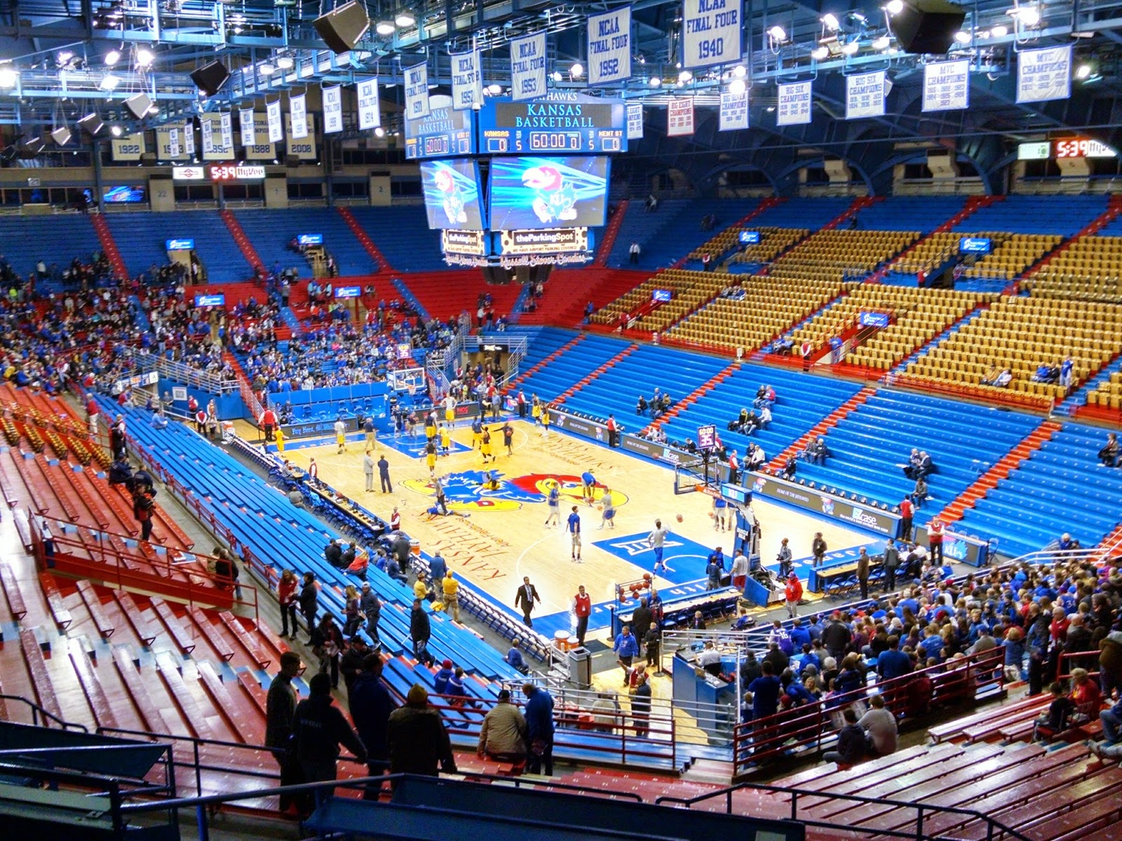 Кои са най-известните стадиони и спортни зали в света - infostock.bg